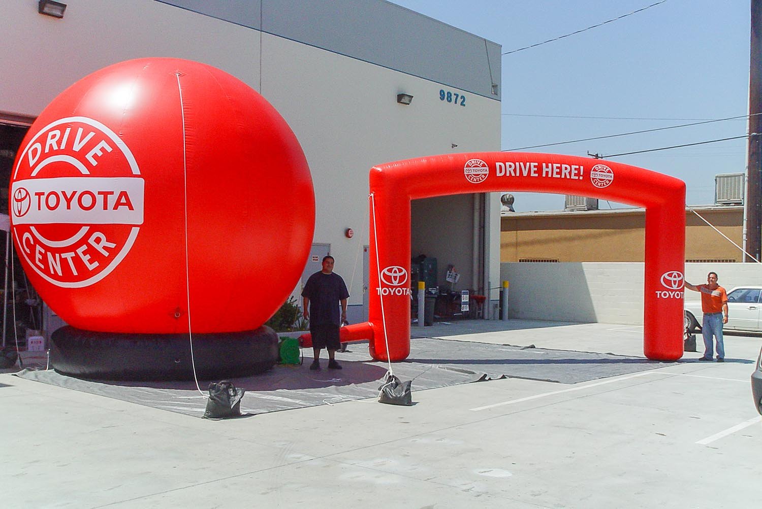 Custom Toyota Arches | Inflatable Structures | Inflatable Arch